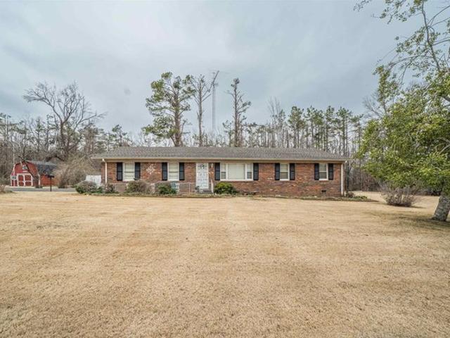 8113 S 22 Hwy, Michie, TN 38357