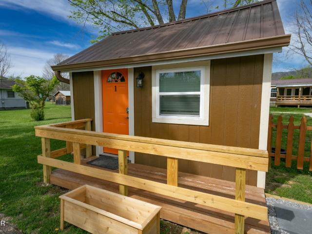 8113 W Old Highway 73, Townsend, TN 37882 | MLS #3278