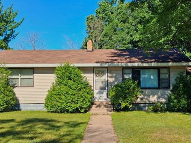 811 17th St N, Wisconsin Rapids, WI 54494