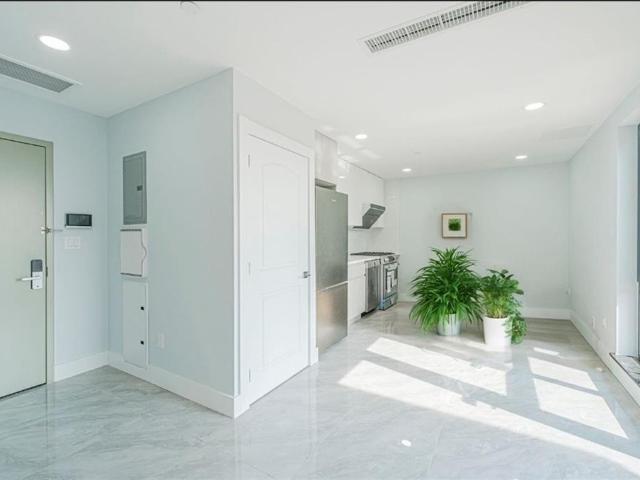 811 45th Street # 5B