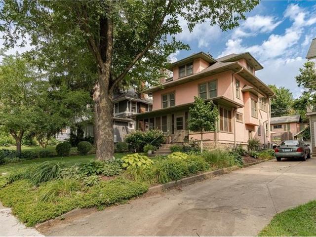 811 6th St SW, Rochester, MN 55902