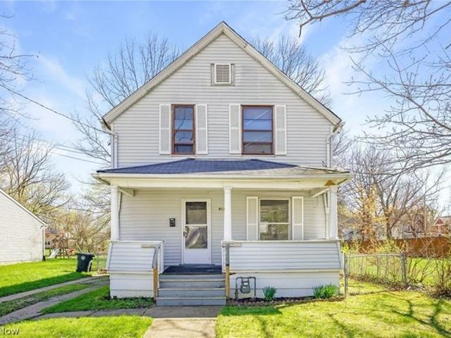 811 Amherst St, Akron, OH 44311