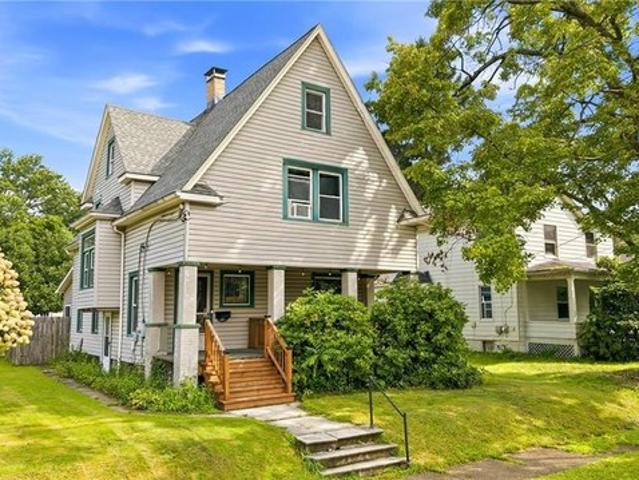 811 Alcoma St, Sharon, PA 16146