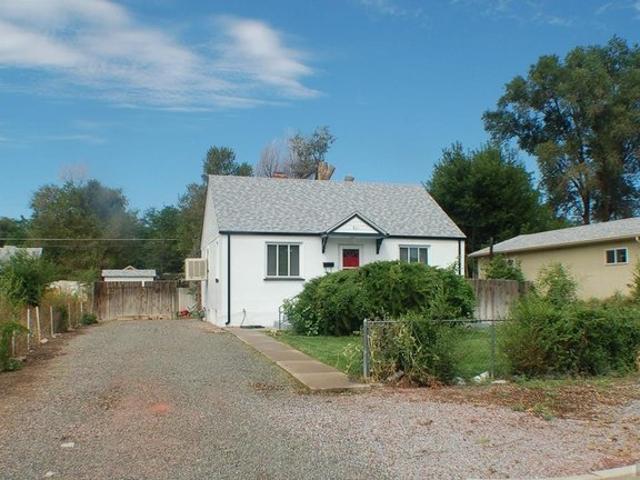 811 Belmont Ave, Pueblo, CO 81004