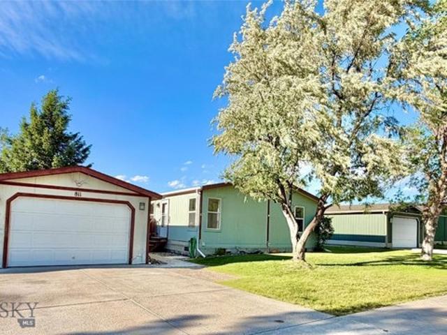 811 Golden West Dr, Belgrade, MT 59714