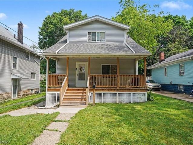 811 E Crosier St, Akron, OH 44306