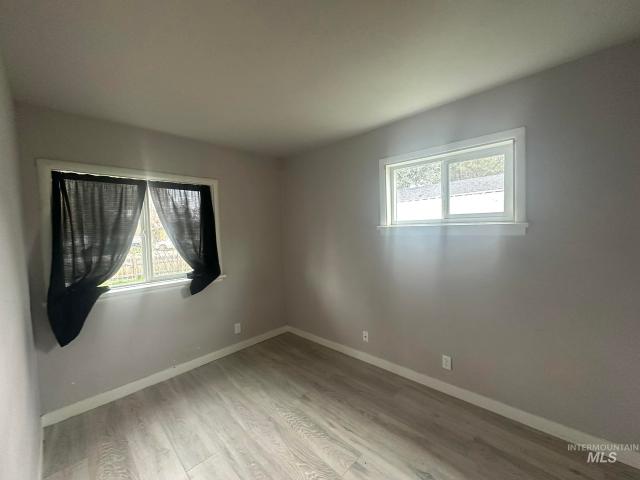 811 E Liberty