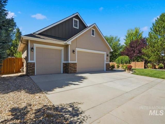 811 E Silver Torch St, Meridian, ID 83646