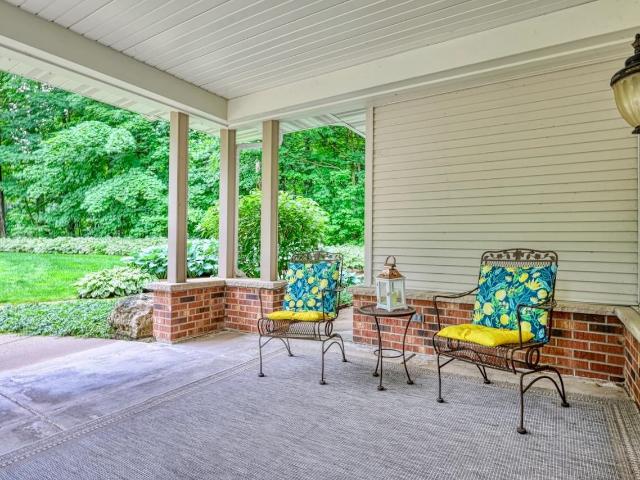 811 Farwell Drive