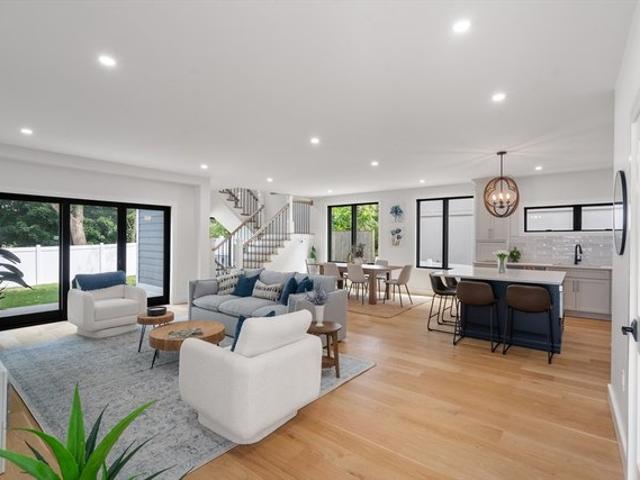 811 Heath St Unit Rear, Brookline, MA 02467