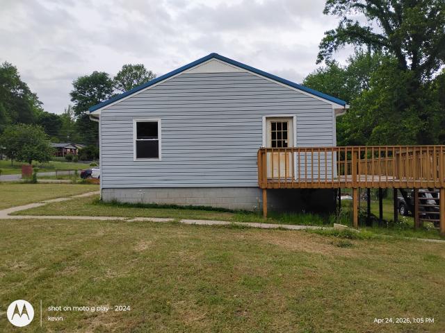 811 Helton Dr, Clarksville, TN 37042 | MLS #3169 | Compass