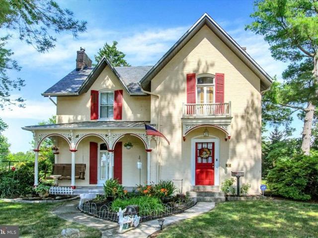 811 Johns Ave, Gettysburg, PA 17325