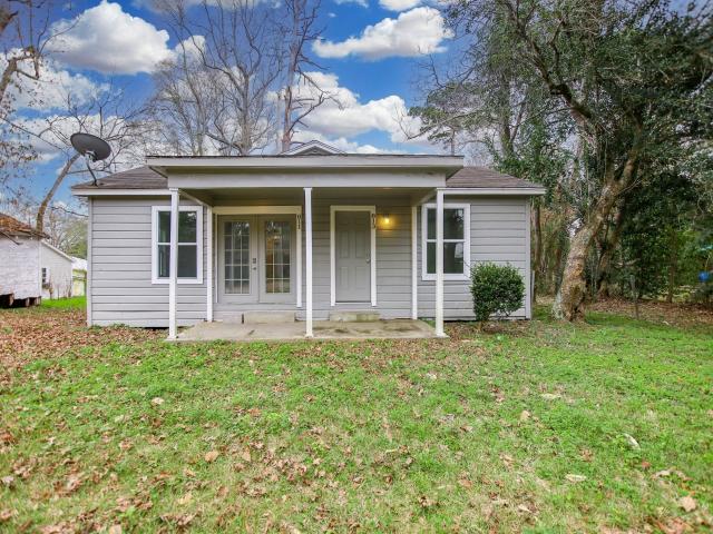 811 Ogden Street 813