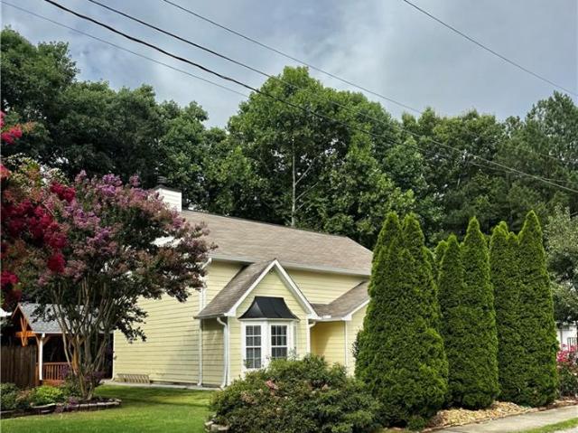 811 Overlook Trail