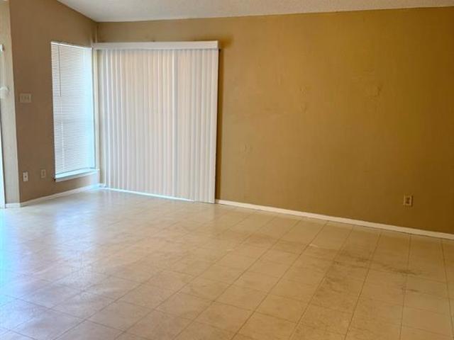 811 Lexington Rd # A