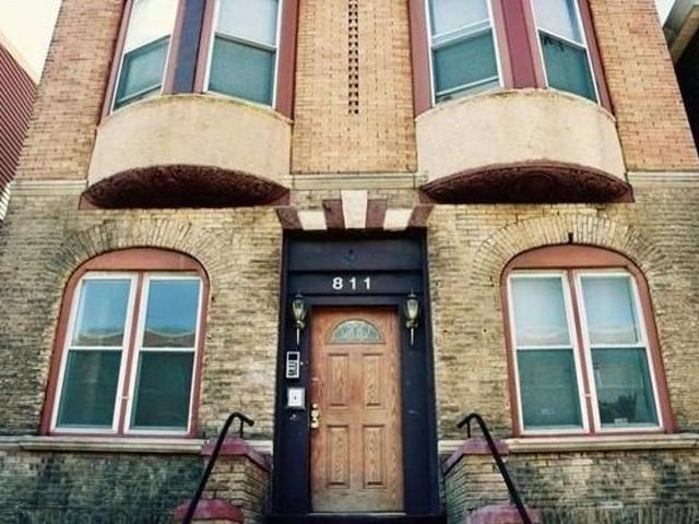 811 Montgomery St #2R, Jersey City, NJ 07306
