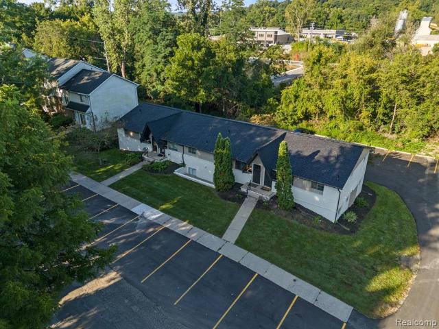 811 N Main Street