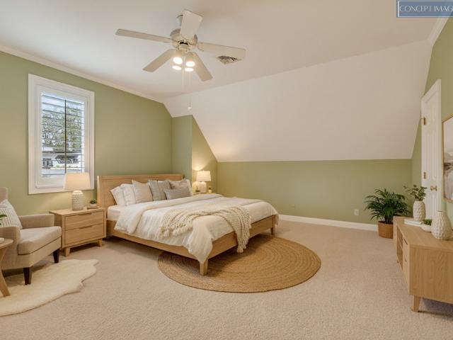 811 N Maple Ave