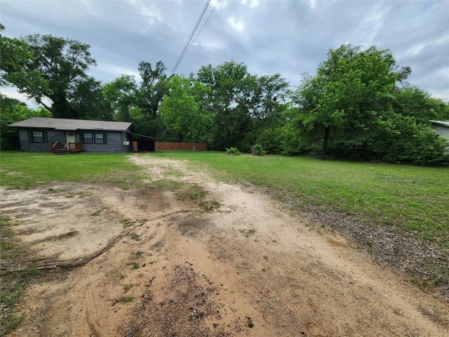 811 N Prairieville Street