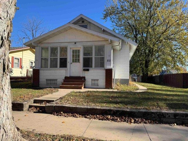 811 NE 1st Ave, Oelwein, IA 50662