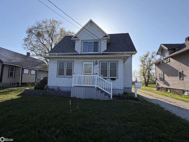 811 S Commercial Ave, Eagle Grove, IA 50533