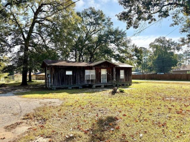 811 S Fenner Ave, Cleveland, TX 77327 | MLS #63517 | Compass