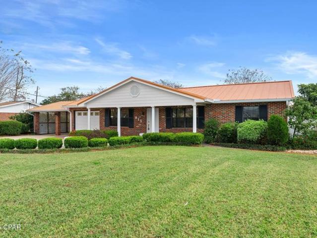811 S Highline Dr, Panama City, FL 32404