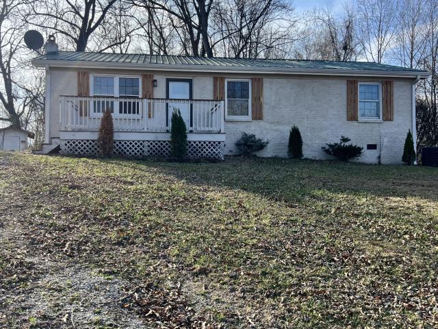 811 Southside Dr, McMinnville, TN 37110 | MLS #3070 | Compass