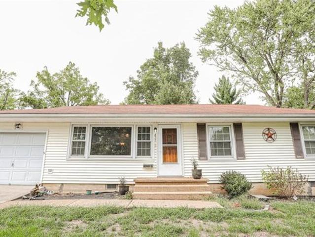 811 Soest Rd, Rolla, MO 65401
