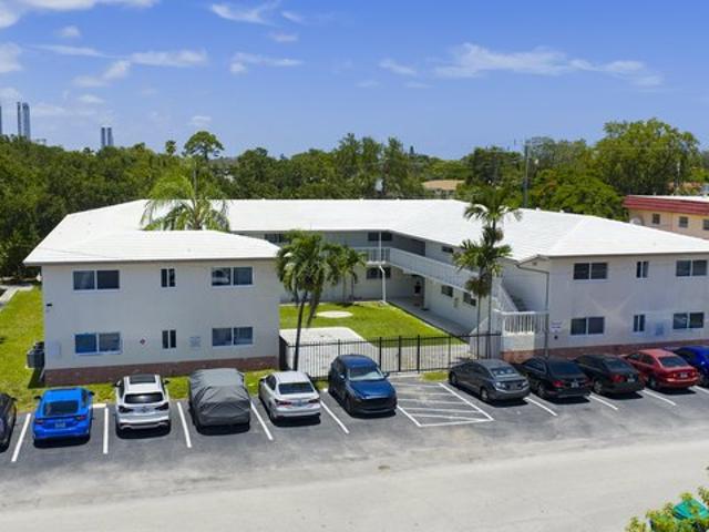 811 SE 16th St, Fort Lauderdale, FL 33316