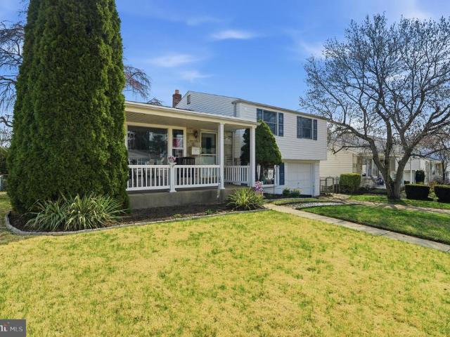 811 Selma Street