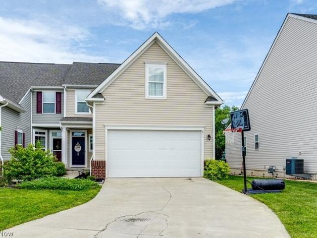 811 Robinson Dr, Lagrange, OH 44050