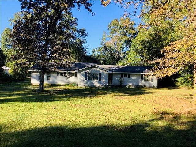 811 Wood Road