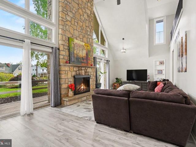 811 Wellington Drive