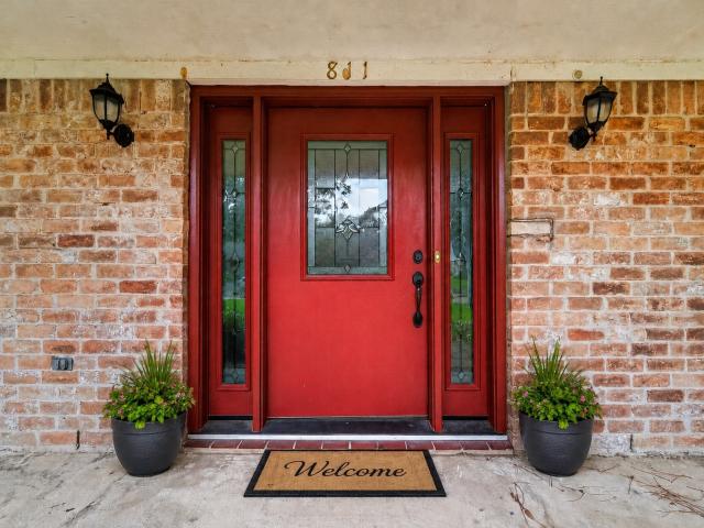 811 Thicket Lane