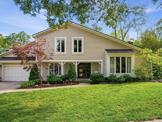 811 Tweed Ct, Columbus, OH 43085