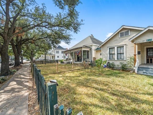 811 Yale St, Houston, TX 77007