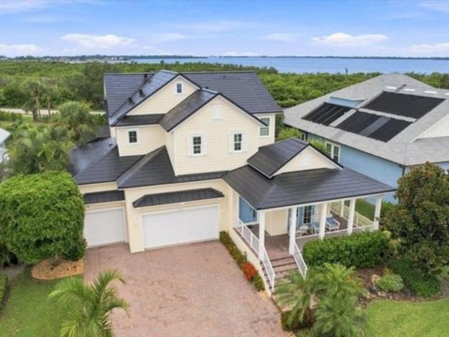 8124 37th Avenue Cir W, Bradenton, FL 34209