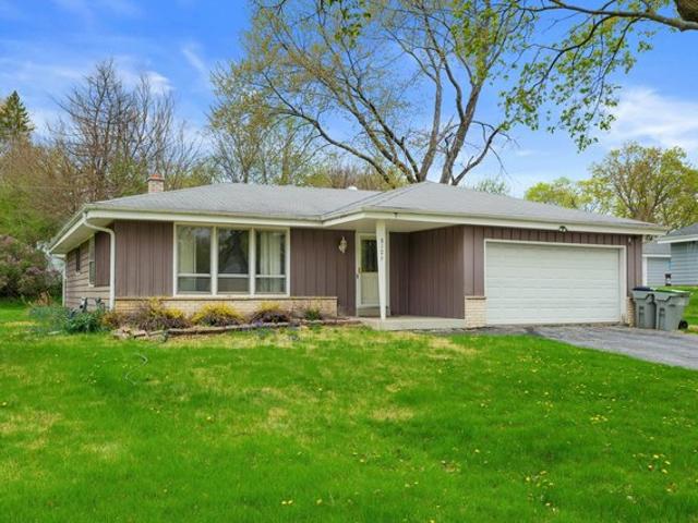8125 N Celina St, Milwaukee, WI 53224