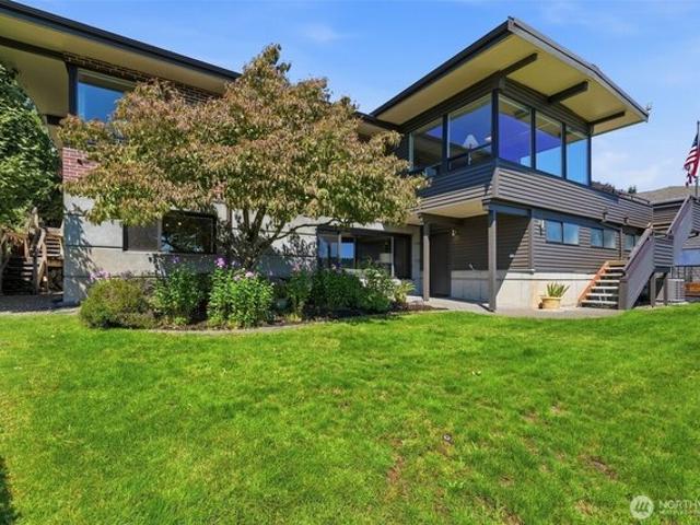 8125 Bayridge Ave, Gig Harbor, WA 98332