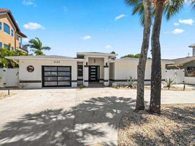 8125 Boca Ciega Dr, Saint Pete Beach, FL 33706