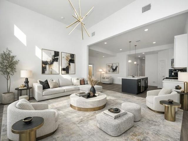 8125 Cabot St, Houston, TX 77078