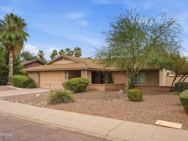 8125 E Lippizan Trail