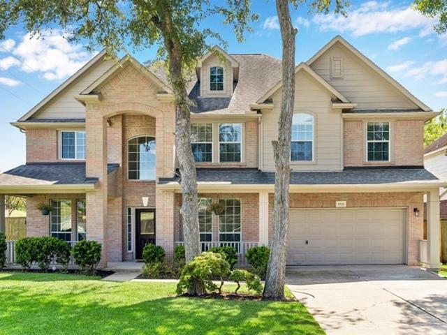 8126 Buffalo Springs Ct, Sugar Land, TX 77479