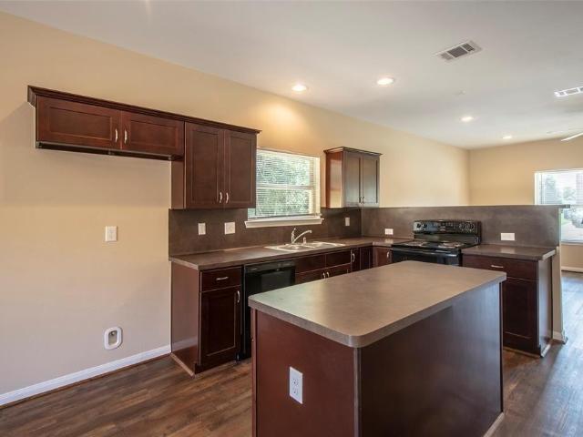 8126 Cabot St 3 Bedroom Apartment for Rent at 8126 Cabot St, Houston, TX 77078 East Houston