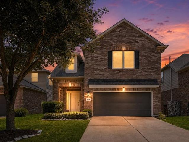 8126 Heartbrook Field Ln, Cypress, TX 77433