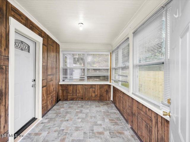 8126 Paul Jones Dr, Jacksonville, FL 32208 | MLS #2106 | Compass