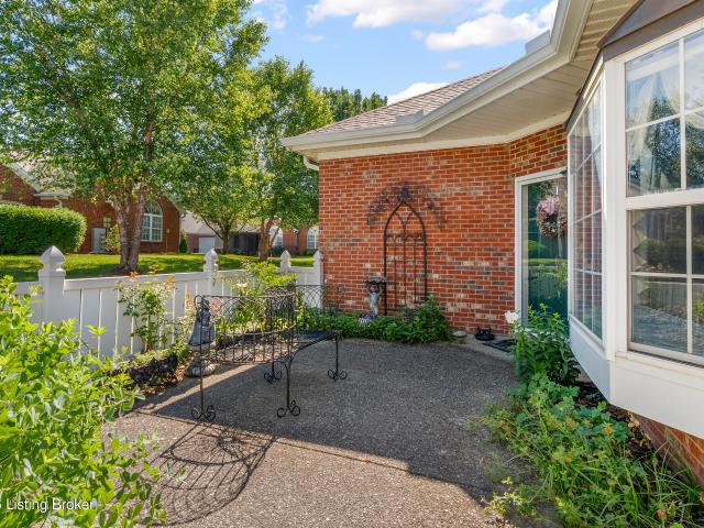 8126 Saint Andrews Village Dr
