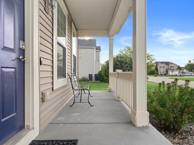 8126 Whitetail Dr