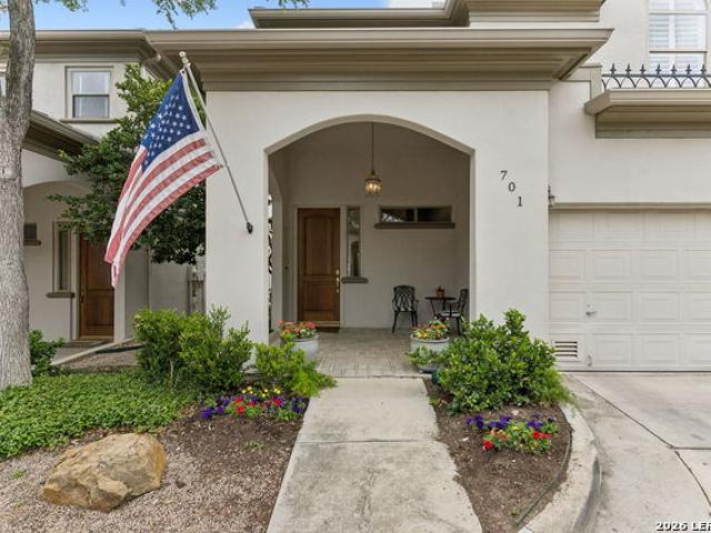 8127 N New Braunfels, Unit 701